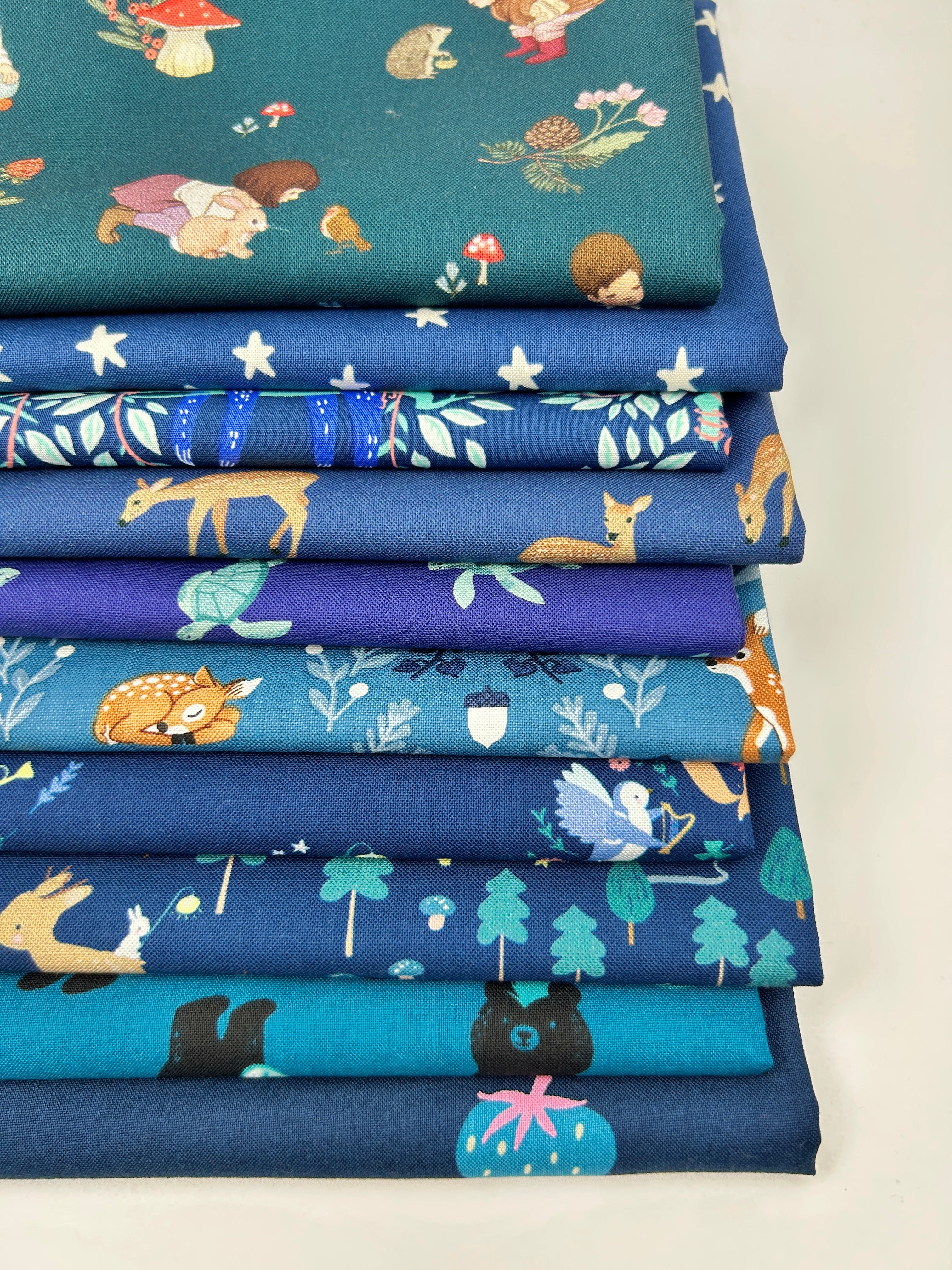 Dark Blue Stash Builder FQ Bundle – Fabric Pop